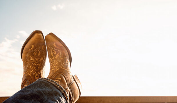 9 Cowboy Boot Toe Types - Helpful Horse Hints